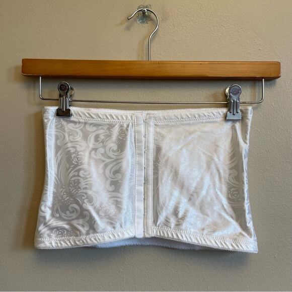 Cupid | Intimates & Sleepwear | Cupid Xl White Corset Rose Art Nouveau ...